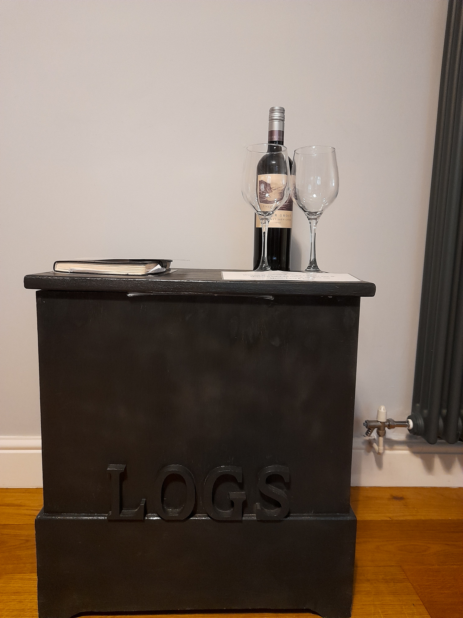 The Peak District: Matlock, High Tor & Heights of Abraham Walking Guide ...