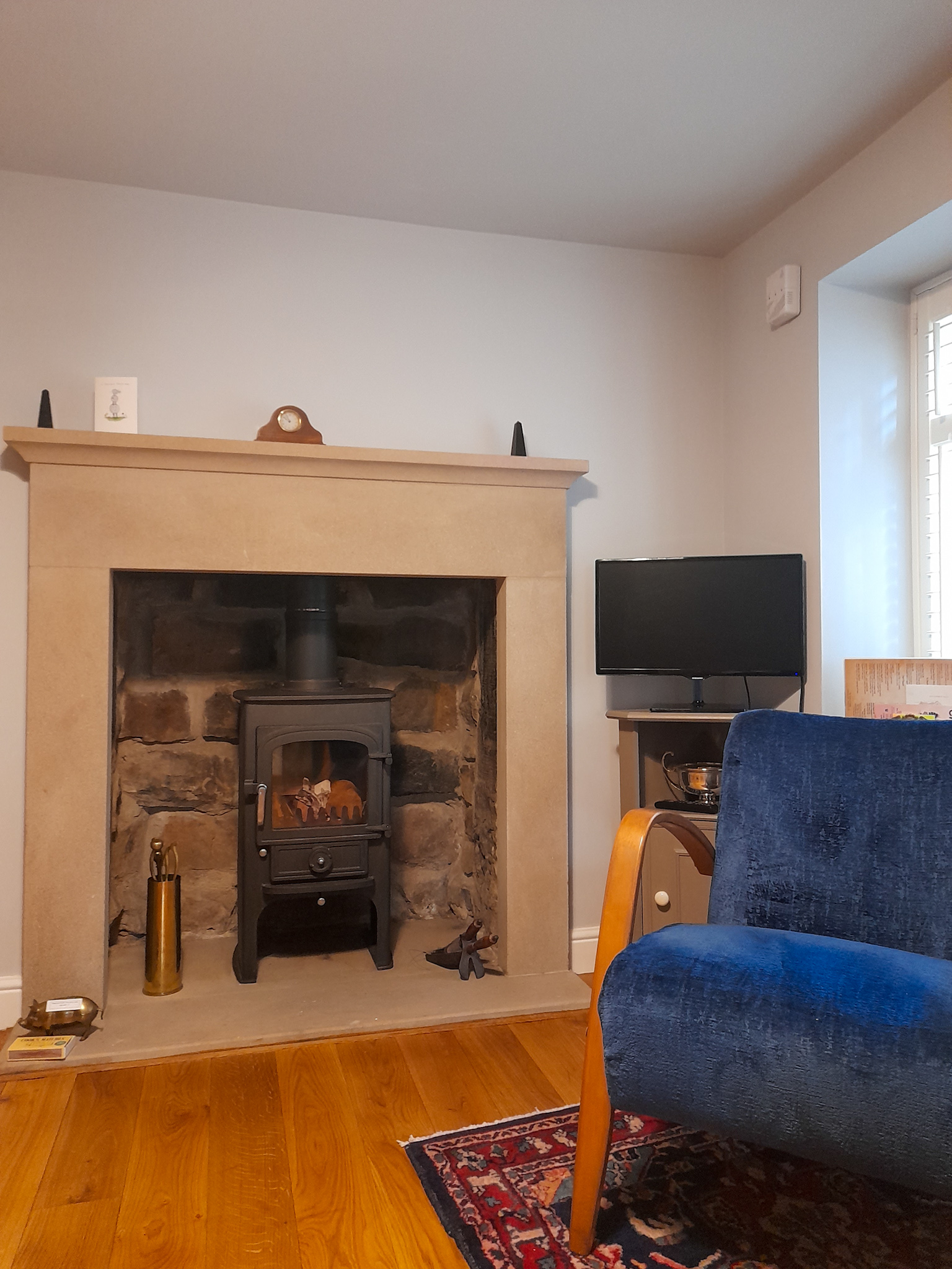 The Peak District: Matlock, High Tor & Heights of Abraham Walking Guide ...