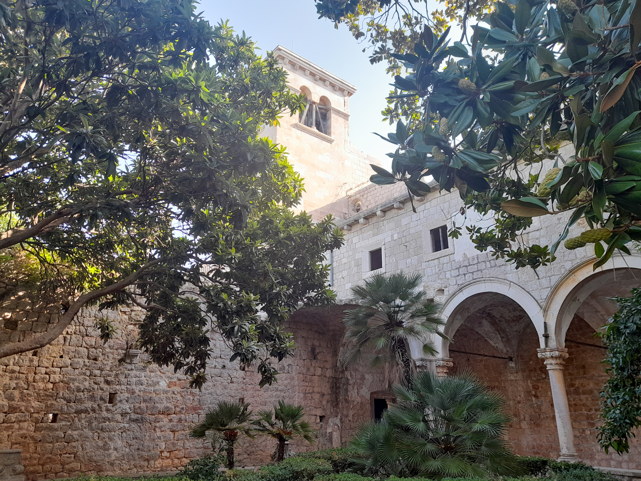 A Guide to Lokrum Island (& How to get there from Dubrovnik ...