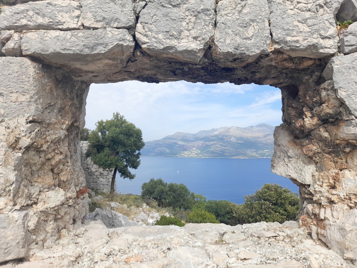 The Elaphiti Islands: A day Hiking on Lopud – Travelling Han