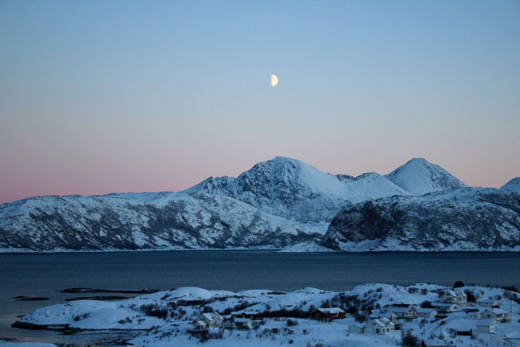A Winter Guide to Sommarøy, Norway – Travelling Han
