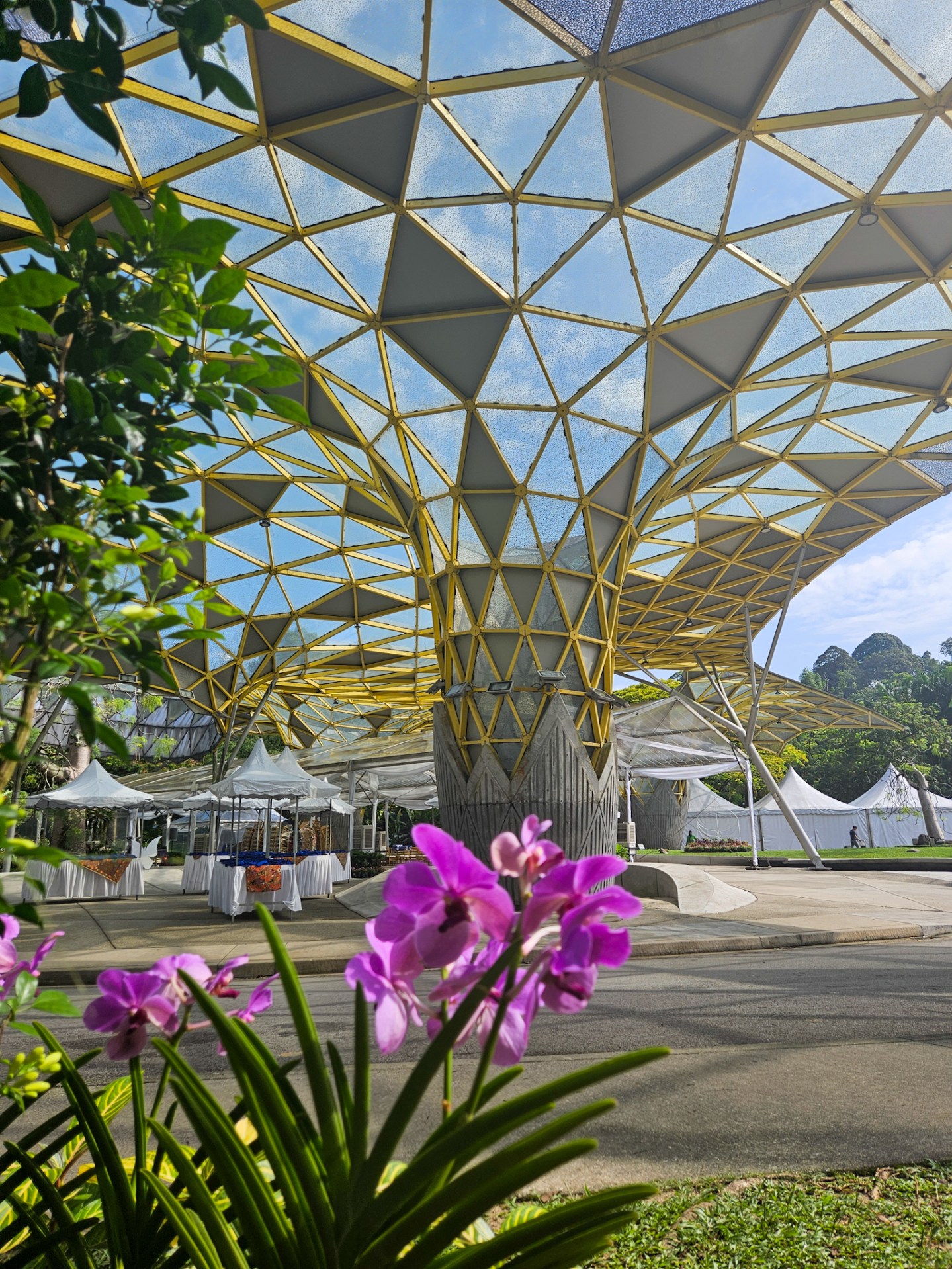 Exploring Perdana Botanical Gardens: A Tropical Paradise in Kuala ...